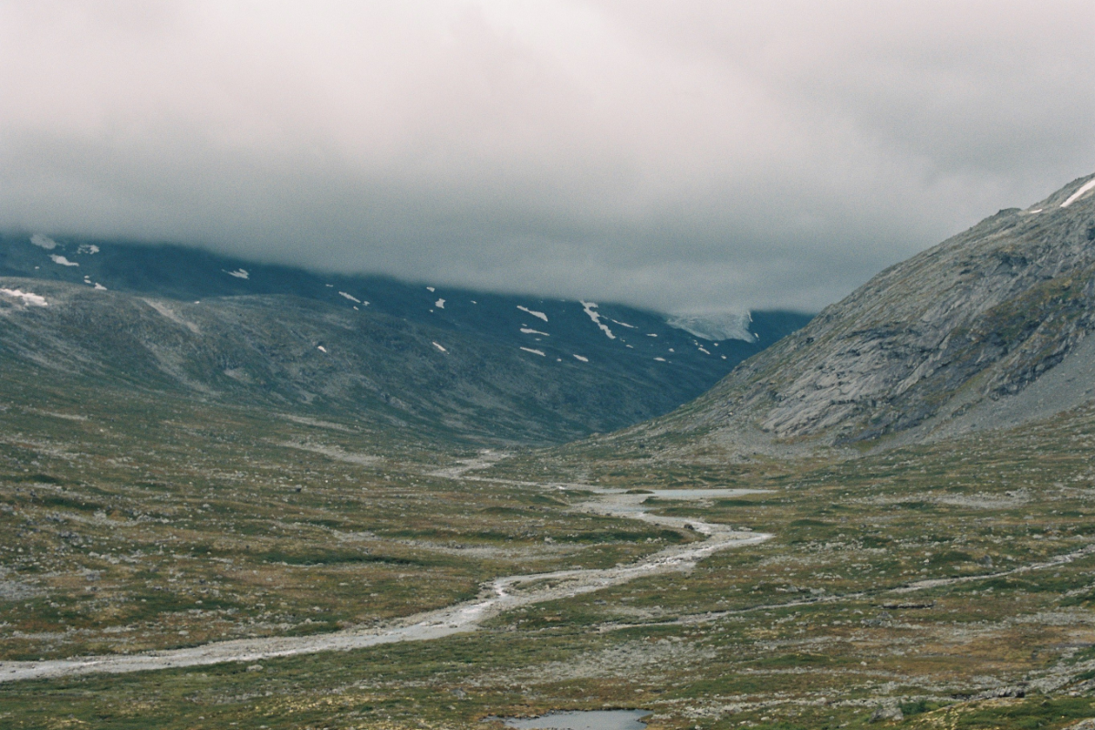 Hundred Years Between | BKKDW2020