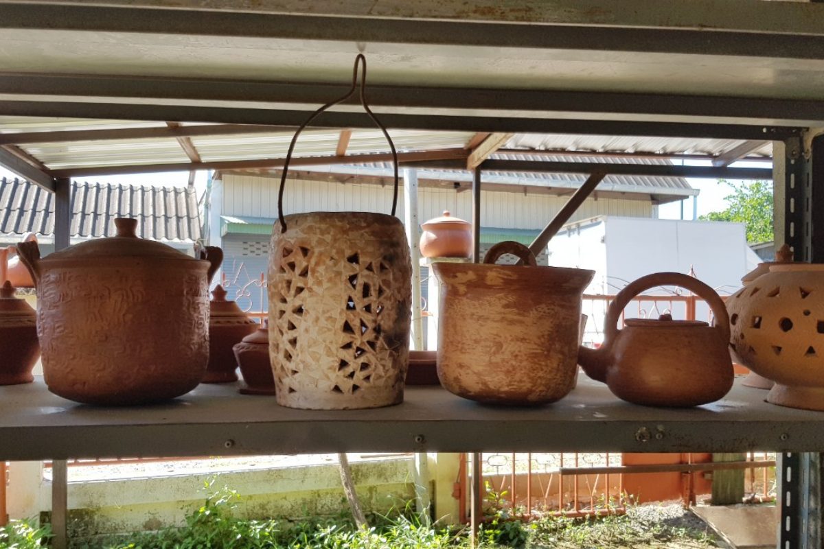 วิสาหกิจชุมชนกลุ่มเครื่องปั้นดินเผาบ้านกวน | CMDW2020